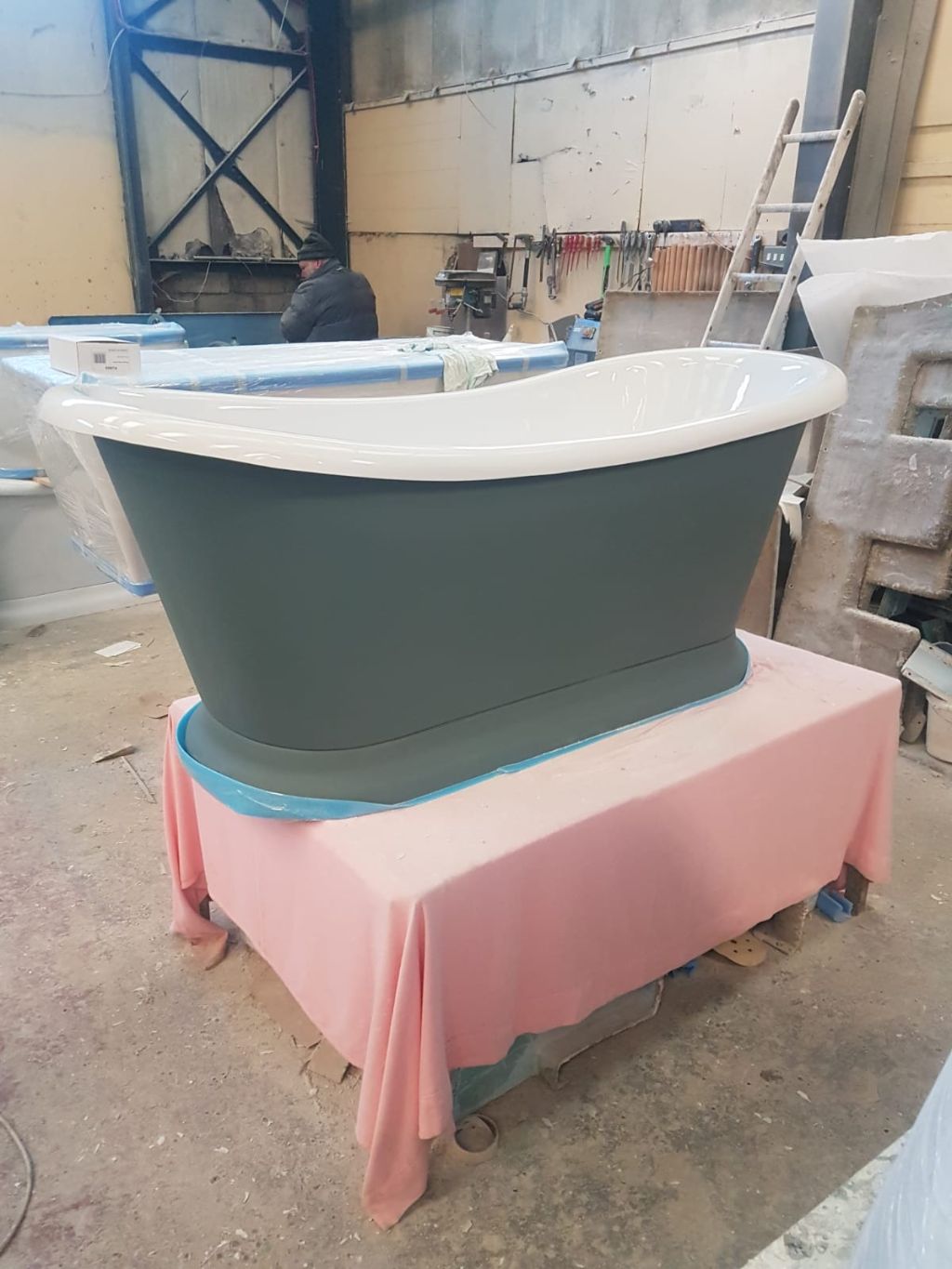 British Baths Tempest Freestanding Boat Bath – 1700mm x 760mm – British ...