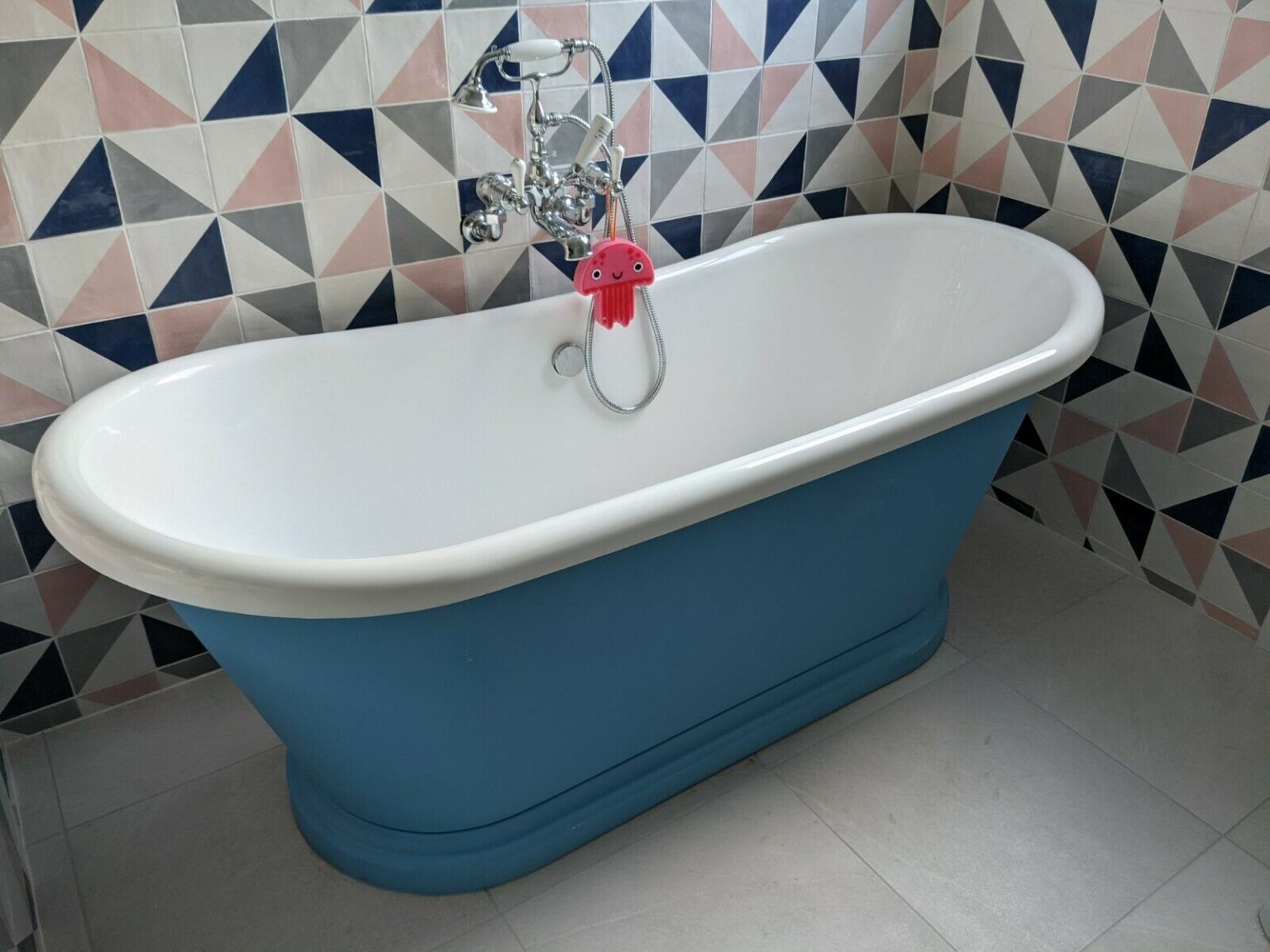 British Baths Tempest Freestanding Boat Bath – 1700mm x 760mm - British ...