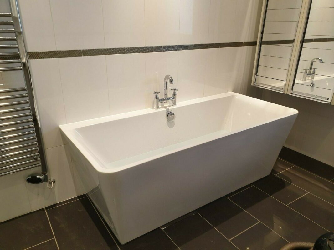 British Baths Harmony Fully Back to Wall Freestanding Bath - British Baths